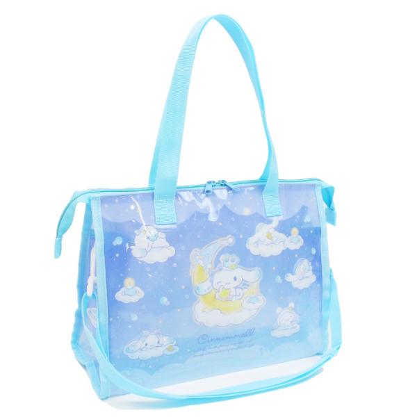 人気キャラクター『シナモロール』のかわいいプールバッグ（ビーチバッグ）が登場!!《CINNAMOROLL/サンリオキャラクター》海やプール、水遊び・・・夏のレジャーにオススメ☆透け感のあるデザインがかわいい、PVC製のマチアリバッグです！肩...