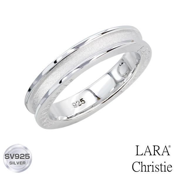 「ネーヴェ(Neve)」とはイタリア語で「雪」。リングの表側に艶消し加工を施し、まるで降り積もる雪の様に仕上がった、ネーヴェ リング。リングの側面には、「LARA Christie」のロゴが入り、さり気ないこだわりを感じられるデザインに。艶...