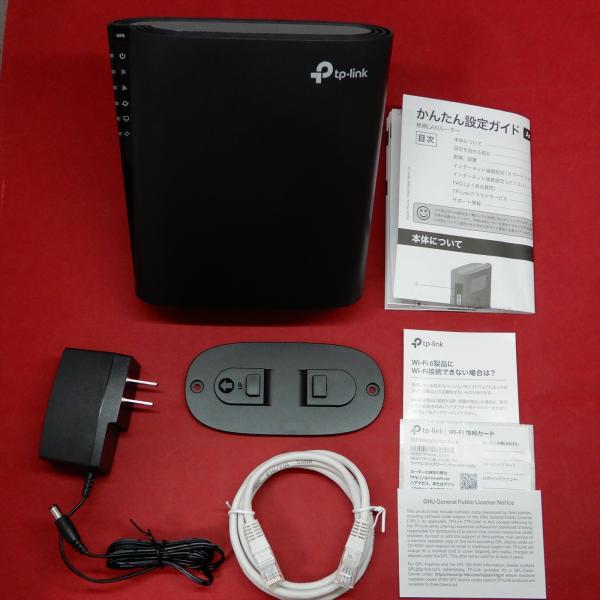 　TP-LinkのWi-Fi6対応ルーターです。　動作に異常はありません。　外観はうすいカスレ傷が全体にあります。背面にうすい線傷が数か所あります。添付のかんたん設定ガイドに汚れや折れ曲がりがあります。添付品：電源アダプター、LANケーブル...