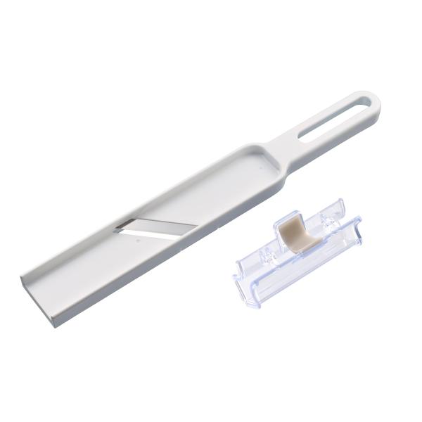 【商品概要】サイズ：268×38×40mm重量：65g素材・材質：刃部＝ステレンレス刃物鋼、本体＝AS樹脂(耐熱温度100℃）、指ガード＝AS樹脂(耐熱温度100℃）・樹脂バネ(耐熱温度150℃）生産国：日本食洗器対応可【商品説明】【商品詳...