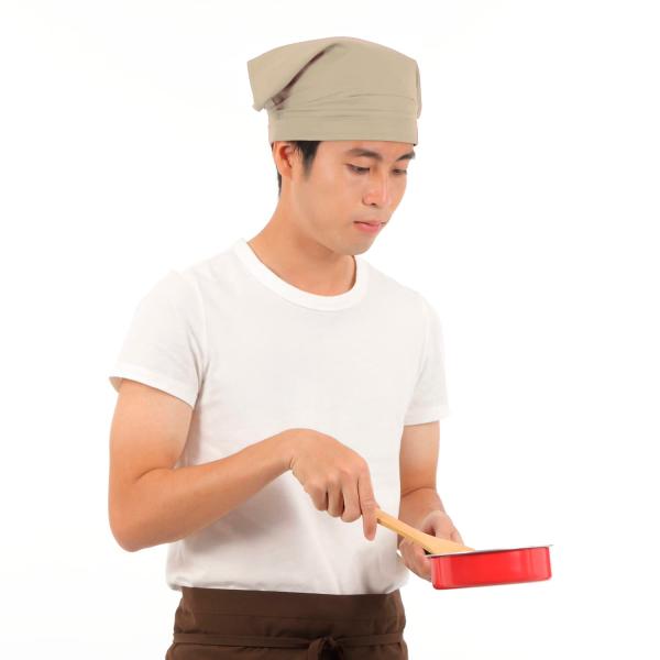 【商品概要】【12色から選べる！カラフルな三角巾】料理に髪の毛が入ってしまうことを防いだり、掃除中に埃や汚れから頭皮を保護する時などに役立つ三角巾。ご家庭でのご使用はもちろん、カフェや飲食店での制服として、お子様の給食当番から様々なイベント...