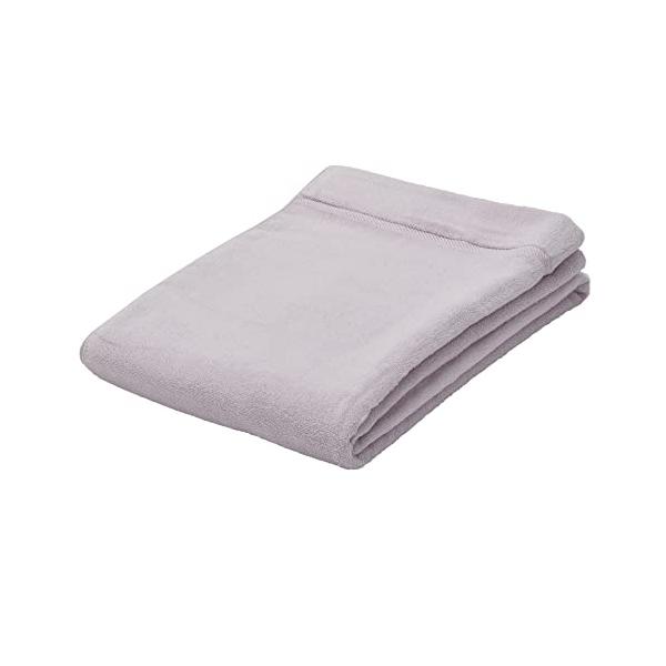 【商品概要】サイズ:180X200cm組成:綿100%生産国:中国使用している糸は、植物由来の特別な繊維であるバイオマス素材と綿を紡いで作りました。バイオマス素材は、染色工程で乳酸などに分解され、残った綿糸が空気を含んで広がります。糸と糸の...