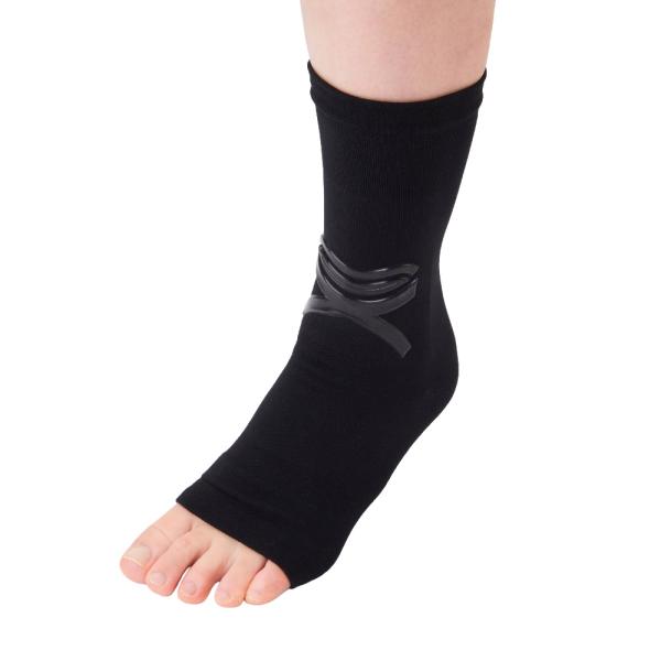 入数：左右兼用 1枚入素材：ポリエステル、ナイロン、ポリウレタン、シリコーン（タフシロン）適応サイズ：靴サイズ 22cm〜27cm生産国：日本-----------------------------転倒 つまずき 歩行 転ばない体作り サ...