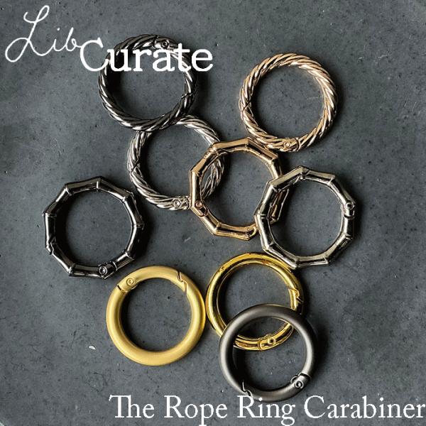 The Rope Ring Carabinerロープの撚りを思わせる有機的な曲線が印象的な、アートピースのようなリングカラビナ。丸みのあるフォルムと重厚感のある質感は、手にしたときにしっくりと馴染む心地よさをもたらす。ファッションやインテリ...