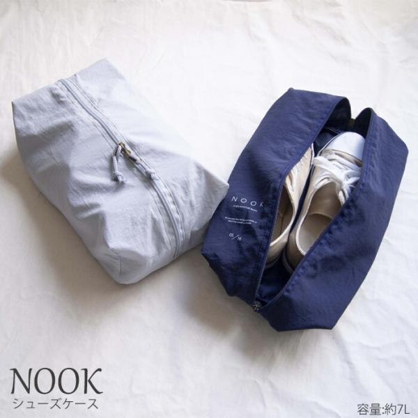 サイズ:約幅17×奥行10×高さ31cm(持ち手含まず)材質:表生地/ナイロン100%内生地/ポリエステル100%容量:約7L耐荷量:約9kg(目安)原産国:中国NOOK シンプルなシューズケースシューズがスッポリ入って、スーツケースに引っ...