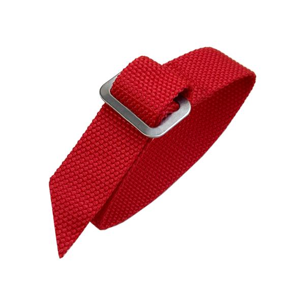 スノーシュー用の縦のセンターバンド1本です。センターバンドの予備、修理や交換に。カラー：赤材質：ナイロン製幅：25mm