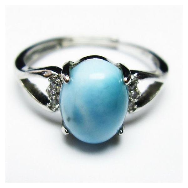 【ラリマー（ブルーペクトライト）】ラリマーはカリブ海の空と雲のような綺麗な空色の「愛と平和」の石です。その穏やかな波のような模様や色合いで、最近では有名人も愛用するくらいの人気を博しています。唯一ドミニカ共和国のみで産出される世界三大ヒーリ...