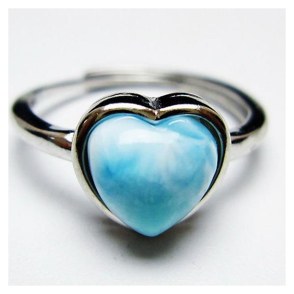 【ラリマー（ブルーペクトライト）】ラリマーはカリブ海の空と雲のような綺麗な空色の「愛と平和」の石です。その穏やかな波のような模様や色合いで、最近では有名人も愛用するくらいの人気を博しています。唯一ドミニカ共和国のみで産出される世界三大ヒーリ...