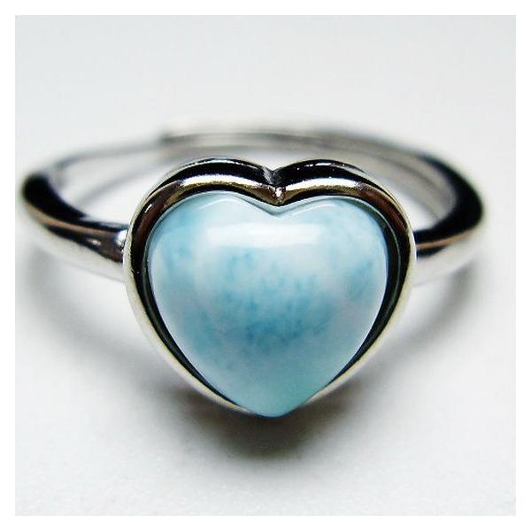 【ラリマー（ブルーペクトライト）】ラリマーはカリブ海の空と雲のような綺麗な空色の「愛と平和」の石です。その穏やかな波のような模様や色合いで、最近では有名人も愛用するくらいの人気を博しています。唯一ドミニカ共和国のみで産出される世界三大ヒーリ...