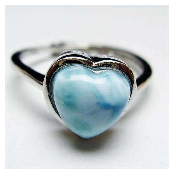 【ラリマー（ブルーペクトライト）】ラリマーはカリブ海の空と雲のような綺麗な空色の「愛と平和」の石です。その穏やかな波のような模様や色合いで、最近では有名人も愛用するくらいの人気を博しています。唯一ドミニカ共和国のみで産出される世界三大ヒーリ...