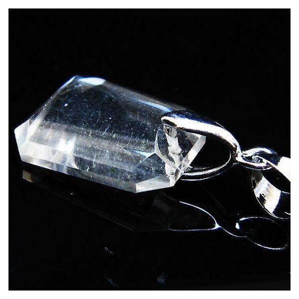 ■商品名：ヒマラヤ水晶 ペンダント  t357-1688■商品ID：t357-1688■商品サイズ：高約:19mm  横約:15mm 厚約:5mm■商品重量：約 3g