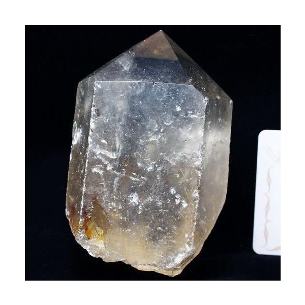 【シトリン】シトリンクォーツは富と繁栄をもたらす幸運の石として、古くから大切にされてきた黄色い水晶です。太陽を象徴するともされるシトリンは、明るくはつらつとしたエネルギーを持つとされています。シトリンは商売をしている人に特にお勧めです。周囲...