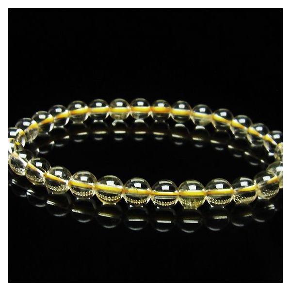 【シトリン】シトリンクォーツは富と繁栄をもたらす幸運の石として、古くから大切にされてきた黄色い水晶です。太陽を象徴するともされるシトリンは、明るくはつらつとしたエネルギーを持つとされています。シトリンは商売をしている人に特にお勧めです。周囲...