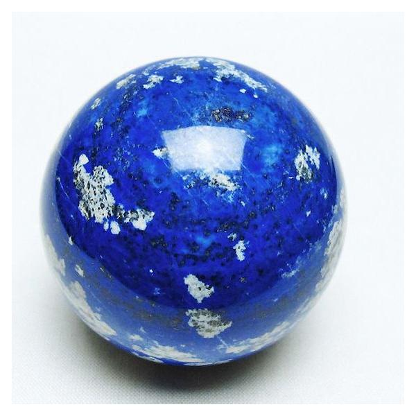 【ラピスラズリ（瑠璃）】ラピスラズリは太古の昔より聖石と崇められた歴史のある石です。夜空のような深い青に星のような金色が散りばめられ、まるで天空や宇宙を彷彿とさせます。古代エジプトや仏教においても珍重され、現在でも世界中で大切にされている最...