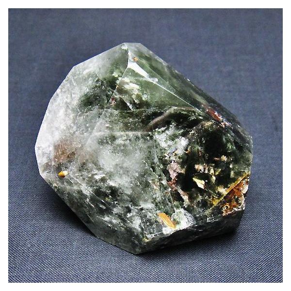 ■商品名：ガーデンクォーツ（庭園水晶） 原石 t577-4819■商品ID：t577-4819■商品サイズ：高約:68mm  横約:56mm 厚約:32mm■商品重量：約 180g