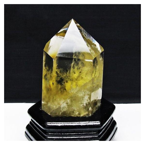 【シトリン】シトリンクォーツは富と繁栄をもたらす幸運の石として、古くから大切にされてきた黄色い水晶です。太陽を象徴するともされるシトリンは、明るくはつらつとしたエネルギーを持つとされています。シトリンは商売をしている人に特にお勧めです。周囲...