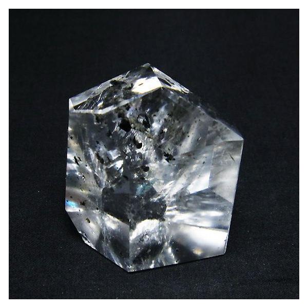 ■商品名：ガーデン入り 水晶  原石 t72-2473■商品ID：t72-2473■商品サイズ：高約:35mm  横約:50mm 厚約:41mm■商品重量：約 115g