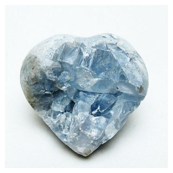 【セレスタイト（天青石）】セレスタイトは空の色ような透明感のある青が特徴的な石です。非常に柔らかく脆い石ですので、アクセサリーとしては加工が難しいため、インテリア用の原石や加工品が多く流通しています。セレスタイトは天を創造させる色合いに清浄...