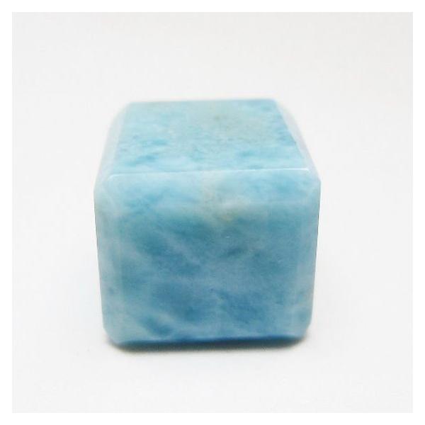 【ラリマー（ブルーペクトライト）】ラリマーはカリブ海の空と雲のような綺麗な空色の「愛と平和」の石です。その穏やかな波のような模様や色合いで、最近では有名人も愛用するくらいの人気を博しています。唯一ドミニカ共和国のみで産出される世界三大ヒーリ...