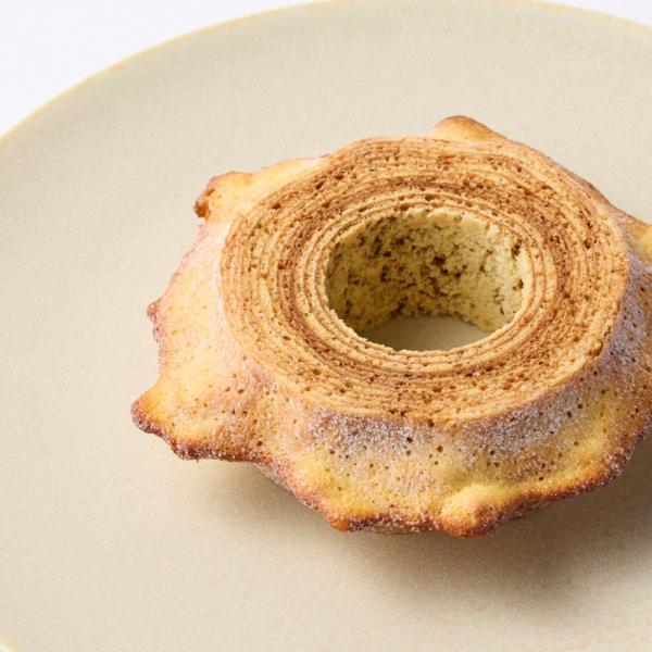 【発売日：2024年07月04日】外はサクッと香ばしく、中はしっとり濃厚。職人技が光る「時のなる木」ハード（M）。存在感ある深い味わいの逸品です。