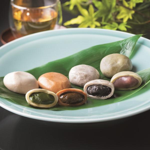 【発売日：2024年07月04日】生麩であんを包み込んだ「麩まんじゅう」はもっちりとした生麩生地と上品な甘さのあんが特長です