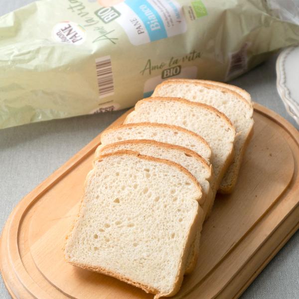 【発売日：2024年07月04日】油脂は有機オリーブオイル１００％使用。お好みでトーストしたり、ジャム等を塗ってお召し上がりください。