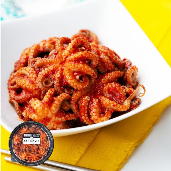 【発売日：2024年07月04日】イイダコを韓国産の唐辛子と旨みを凝縮した特製ヤンニョムで味付けしたキムチ。