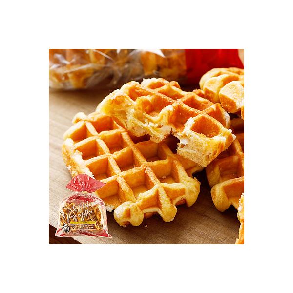 ヨーロッパ産小麦、バター使用。砂糖配合のうち90％を占めるパールシュガーの食感が特長的です。