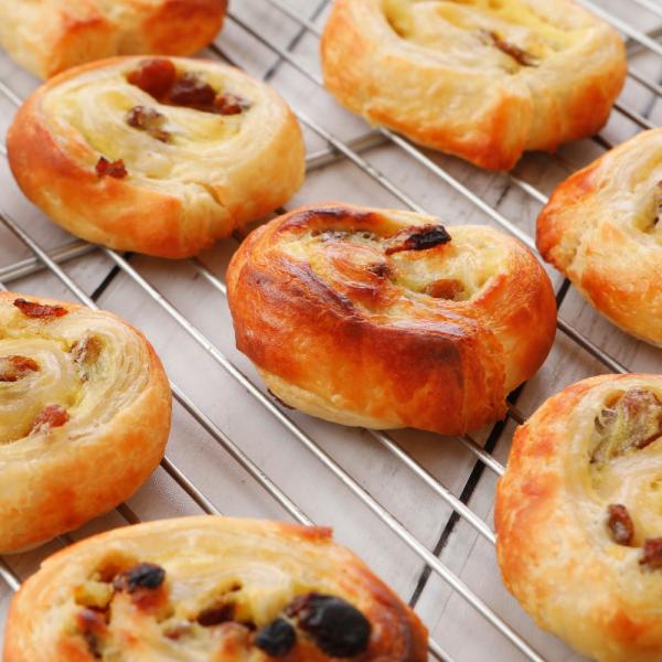 【発売日：2024年07月04日】ミニ・パン・オ・レザン３０ｇｘ６５個