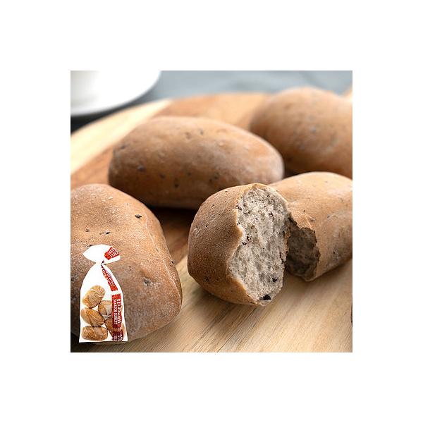 黒胡麻、黒豆、黒米、アマランサス、キヌアが入っています。温めると香ばしさが増してさらに美味しくお召し上がりいただけます。