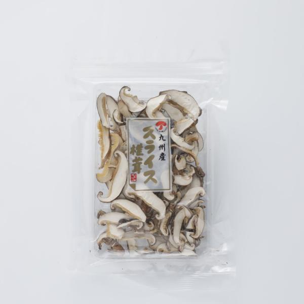 【発売日：2026年03月05日】九州産の原木栽培の椎茸をスライスし、選別して詰めました。