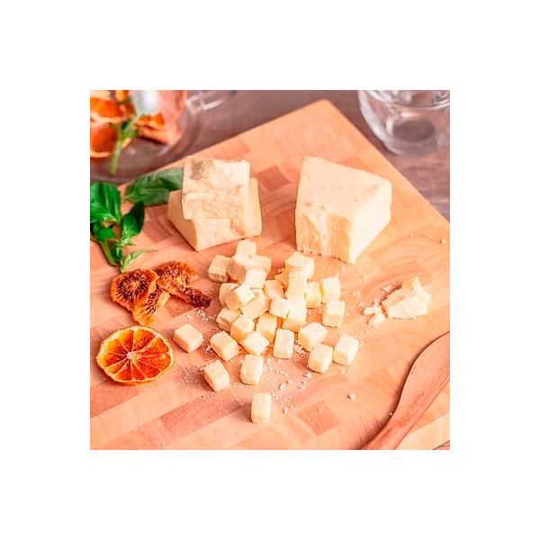 動物性チーズの代替・環境対応型商品！まるでチーズのような味わいの削って使えるブロックｔｙｐｅ