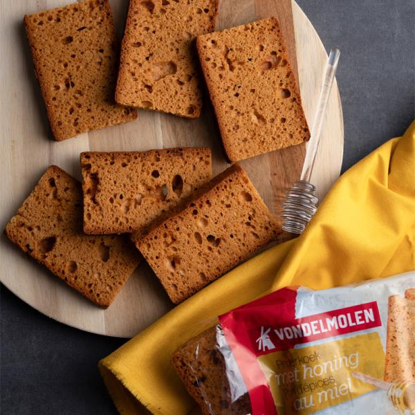 【発売日：2024年07月04日】ベルギーのソウルフードともいえるフランダース地方のスパイスケーキです。朝食やおやつはもちろん、贈り物にもおすすめです。