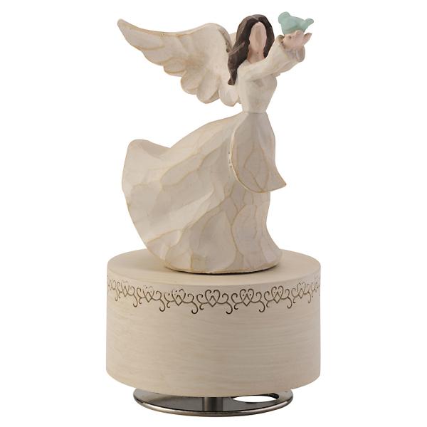 台に乗ったエンジェルがオルゴールの音色に合わせて回転し、お部屋を幻想的な空間に演出します。オルゴールの音色が流れることで、まるで夢の世界にいるかのような心地よさを体験でき、心安らぐひとときを提供します。<br><br>