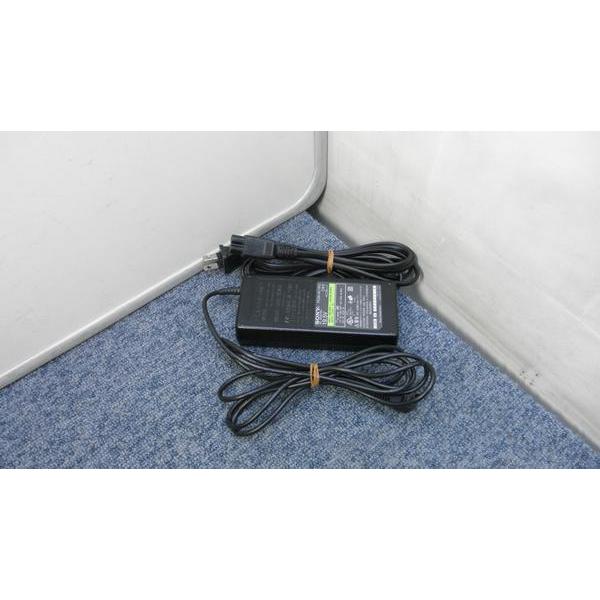 メーカー：SONY商品名：ACアダプター型番：PCGA-AC19V2入力：100〜240Ｖ 1.4A-0.8A 50/60Hz出力：19.5V~3A商品状態：中古良品(汎用品)電源ケーブルはついております。状態中古品ですので使用感が御座いま...