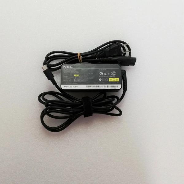 NEC製 AC ADAPTER型番：ADP011入力：100-240V　50-60Hz出力：20V~2.25A 15V~3A 9V-2A 5V-2A　45W商品状態：中古良品(汎用品)電源ケーブルはついております。状態※中古品なので、汚れ、...