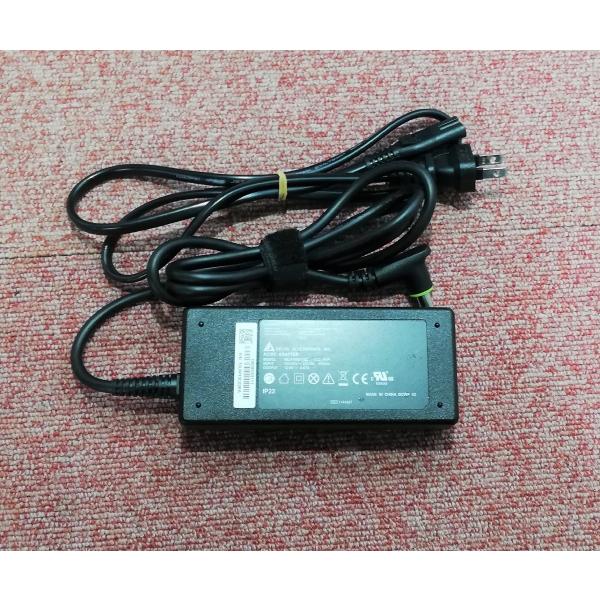 PHILIPS AC ADAPTERModel：MEA-080A12C入力：100-240V  2.0-1.0A  50-60Hz出力：12V~6.67Aコネクター外径約7.4mm、内径約5.0mm　センターピン有り商品状態：中古動作確認：...