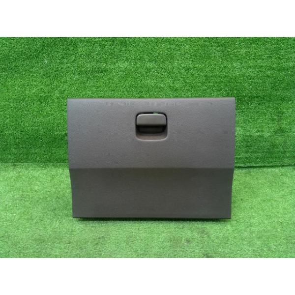 **** 商品説明を必ずご確認ください ****部品管理番号：251001001170210メーカー純正品番：77500-TKR-003ZA部品名：グローブBOX部品区分：リサイクル品車名：Ｎ−ＷＧＮ車両タイプ名：5ドアハッチバック通称型式...