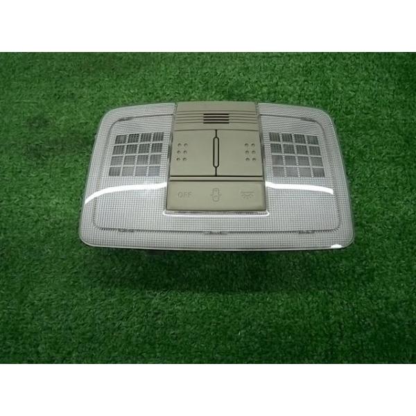 **** 商品説明を必ずご確認ください ****部品管理番号：AE--------69201メーカー純正品番：81260-20290-E0部品名：ルームランプメーカー代替品番：81260-20290部品区分：リサイクル品管理品番：ルームラン...