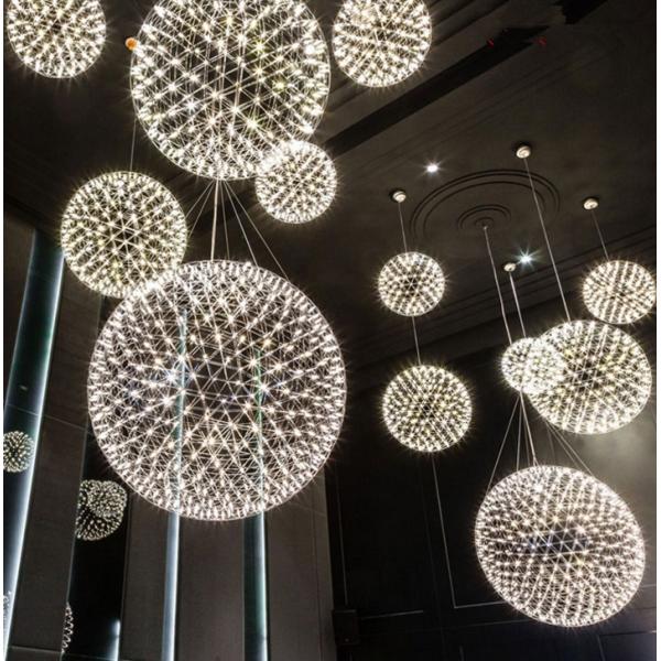 工事不要です。引掛けシーリングが対応する商品です。サイズ 直径20cm/12灯から直径直径3000cm/1212灯まで選択出来ます。 電線の長さはご要望の通りにオーダーメイド頂けます。電線の長さについて、備考欄に（球体直径が含まない、球外周...