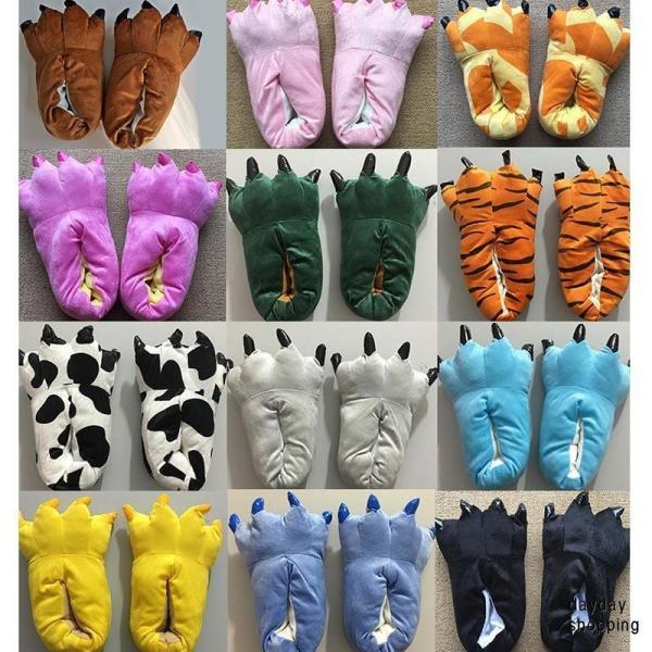 爪付き＆もこもこでボリューミィな恐竜デザインが面白い防寒対策にもなる暖かいルームシューズです【サイズについて】画像をご参照ください【素材について】綿　EVA　その他※裏面は滑り止めつき【カラーについて】生産ロットにより柄の出方や色の濃淡が異...