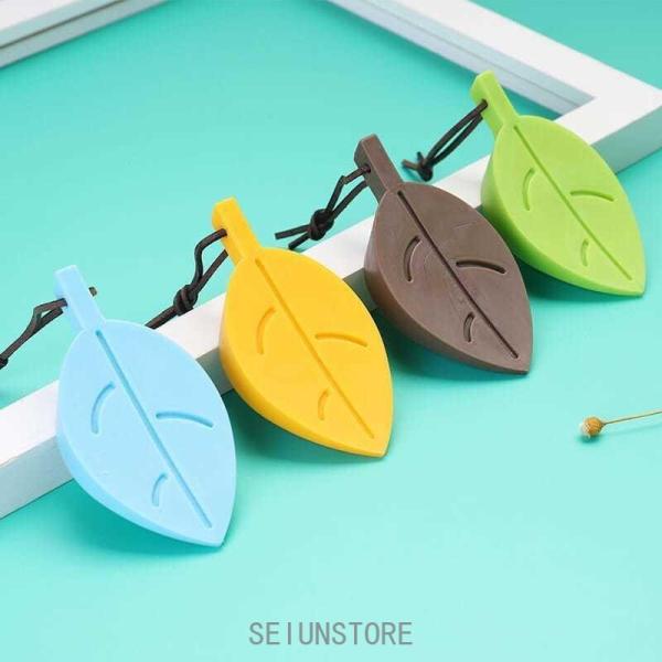 商品名: ドアストッパー シリコン ドア止め かわいい リーフ型 葉っぱ おしゃれ 紐付き ドアノブに引っ掛け収納 やわらか素材 室内 玄関 インテリア用品                            商品説明:ドアストッパー 玄...
