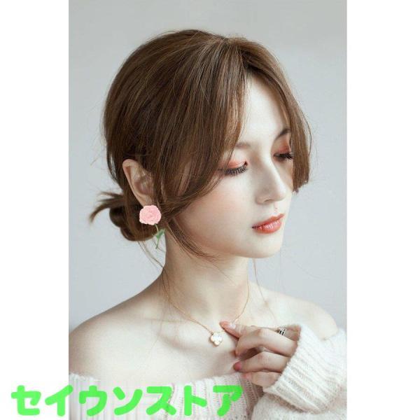 商品情報日常的にも使いやすいデザインでファッション度をアップしたい、結婚式や二次会やパーディーなどのイメチェンにもオススメです便利一瞬で変身【サイズ】：長さ約28cm 重さ7g素材構成人毛　部分ウィッグ造り：総手植え部分ウイッグの中でも特に...