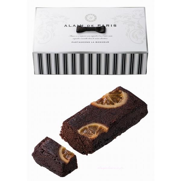 喜ばれる引菓子・アラン・ド・パリ　ショコラオランジュ飾らないシンプルな味が人気のパウンドケーキは誰からも喜ばれる定番の贈り物。ブラックストライプに控えめなリボンが印象的なボックスに詰めました。ショコラオランジュパウンドケーキ1個入りです。結...