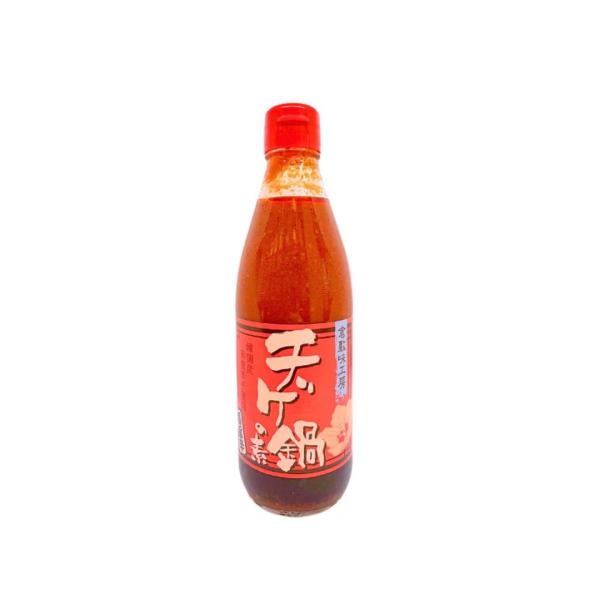 韓国産赤唐辛子使用、超旨辛 味噌、醤油に魚介とチキンの旨味をしっかりときかせました。韓国産赤唐辛子のマイルドな辛さと色と香りが絶品のチゲ(韓国寄せ鍋)の素です。チゲの他にもソース、たれ、ドレッシングとして幅広い料理に韓国風でホットな味をお楽...