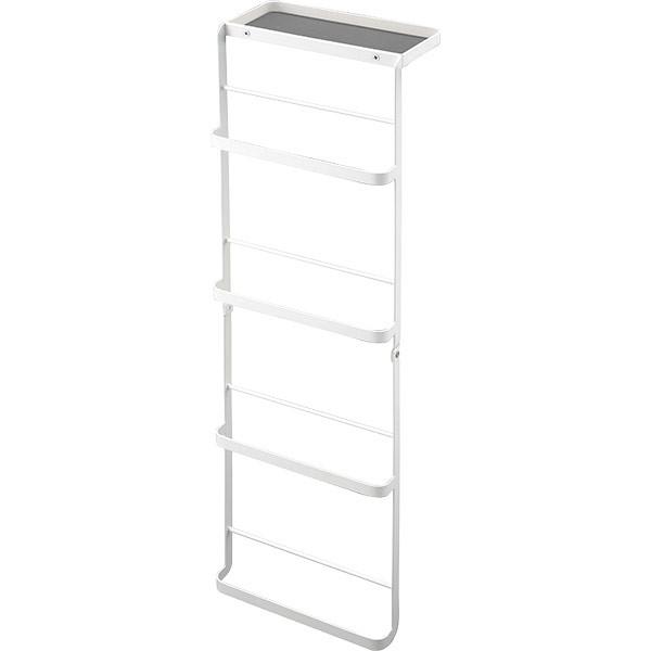 下駄箱の横に引っ掛けて使うスリッパラック。キーや印鑑やペンなどの小物が置ける便利なトレイ付き。折り畳み傘や靴ベラも掛けられるフック付き。トレーの裏側にはすべり止めが付いているのでズレにくい。床に置かないから邪魔にならず、靴箱周りがすっきり片...