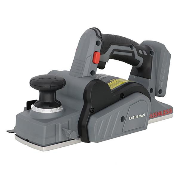 平面削り・相じゃくり・面取り加工・木材のカンナがけ・寸法修正に1回の充電で約30ｍ分の切削が出来ます。(45mm米松/切削深さ1.0mm/4.0Ahバッテリー取付時)バッテリーパック5.0Ah取付時は能力が1.25倍になります。2.0Ahの...