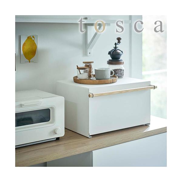 パンや調味料、紅茶などをまとめて収納できる27Lの大容量ブレッドケースです。キッチンカウンターで雑然としがちなパンや調味料を、隠して収納できる、天然木の持ち手が上品な収納ケースです。上にはトースターなどを置くこともできて、更にキッチンがすっ...