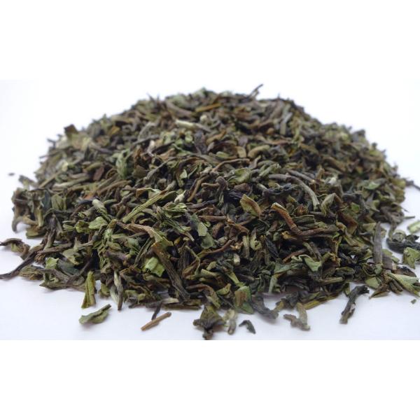 茶葉はやや小ぶりで、水色（すいしょく）は透き通ったオレンジ色です。渋みは控えめで、飲みやすい紅茶です。冷めてくると、とろみと渋みを感じます。★こちらの商品は【S3】サイズ※かさがあるため、宅配便専用商品です。