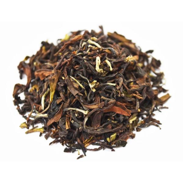 しっかりと捻られた茶葉で水色(すいしょく)はオレンジ色です。ふわっと口中に広がる葡萄の様な香りは豊かで、長く余韻をお楽しみいただけます。程よい渋みもあり飲みごたえのある紅茶です。★こちらの商品は【S3】サイズ※かさがあるため、宅配便専用商品です。